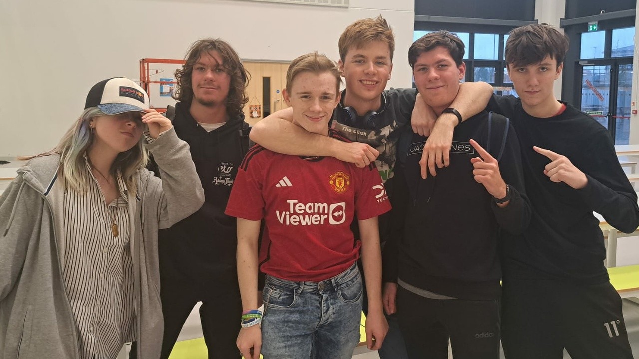 Free Fall (2023) | MUBI