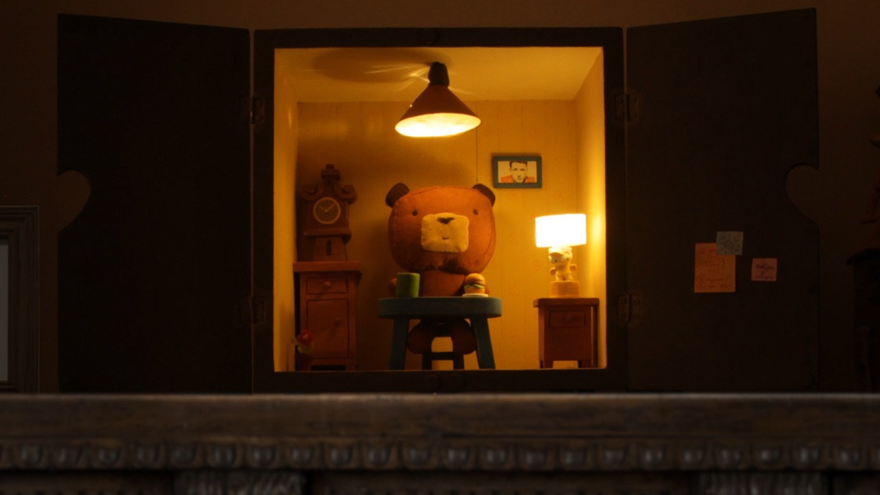 Don't Turn on the Light (2023) | MUBI