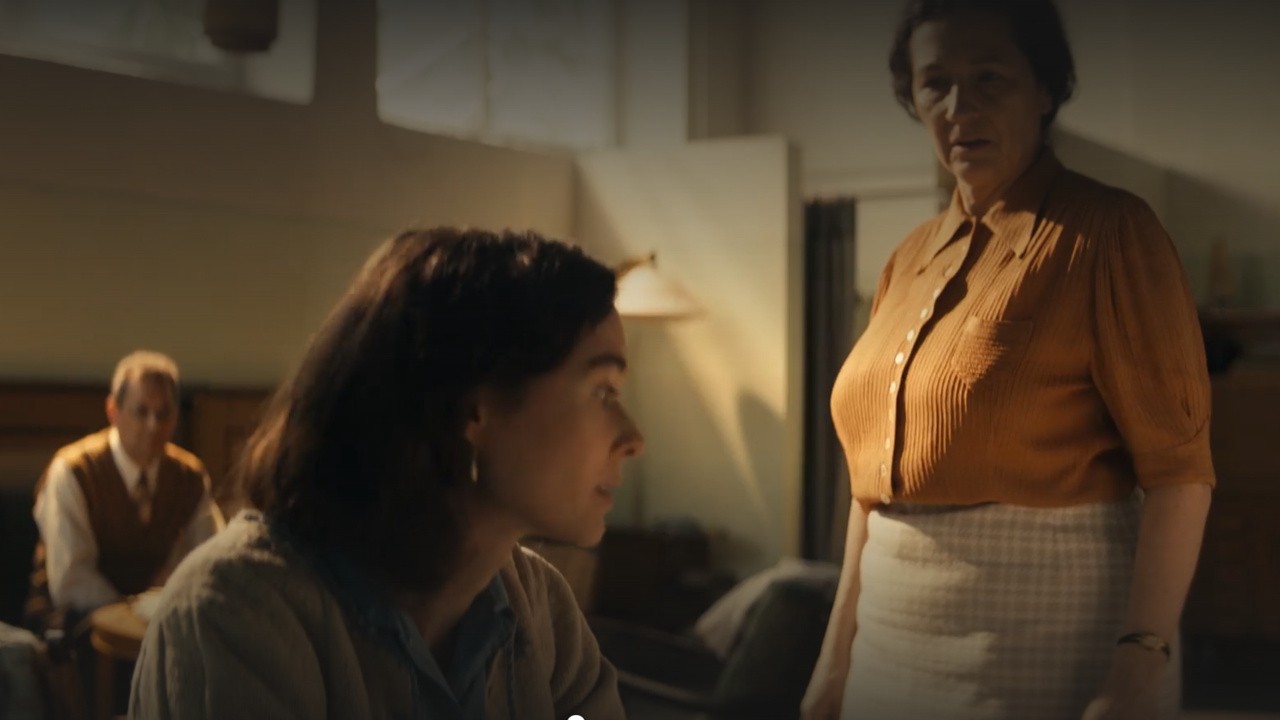 TRAILER - A World Divided (2024)