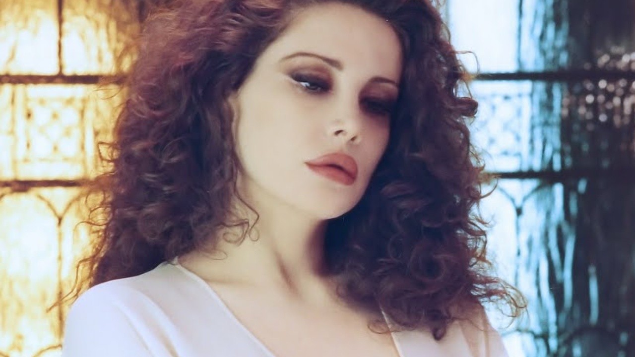 TRAILER - La romana (1988)