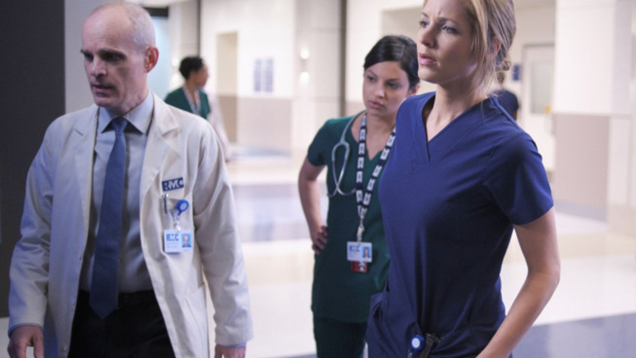 The Mob Doctor (2012) | MUBI