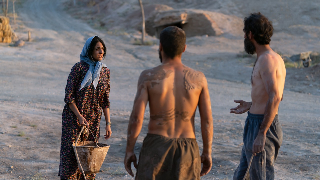 Dead in the Water (2025) | MUBI