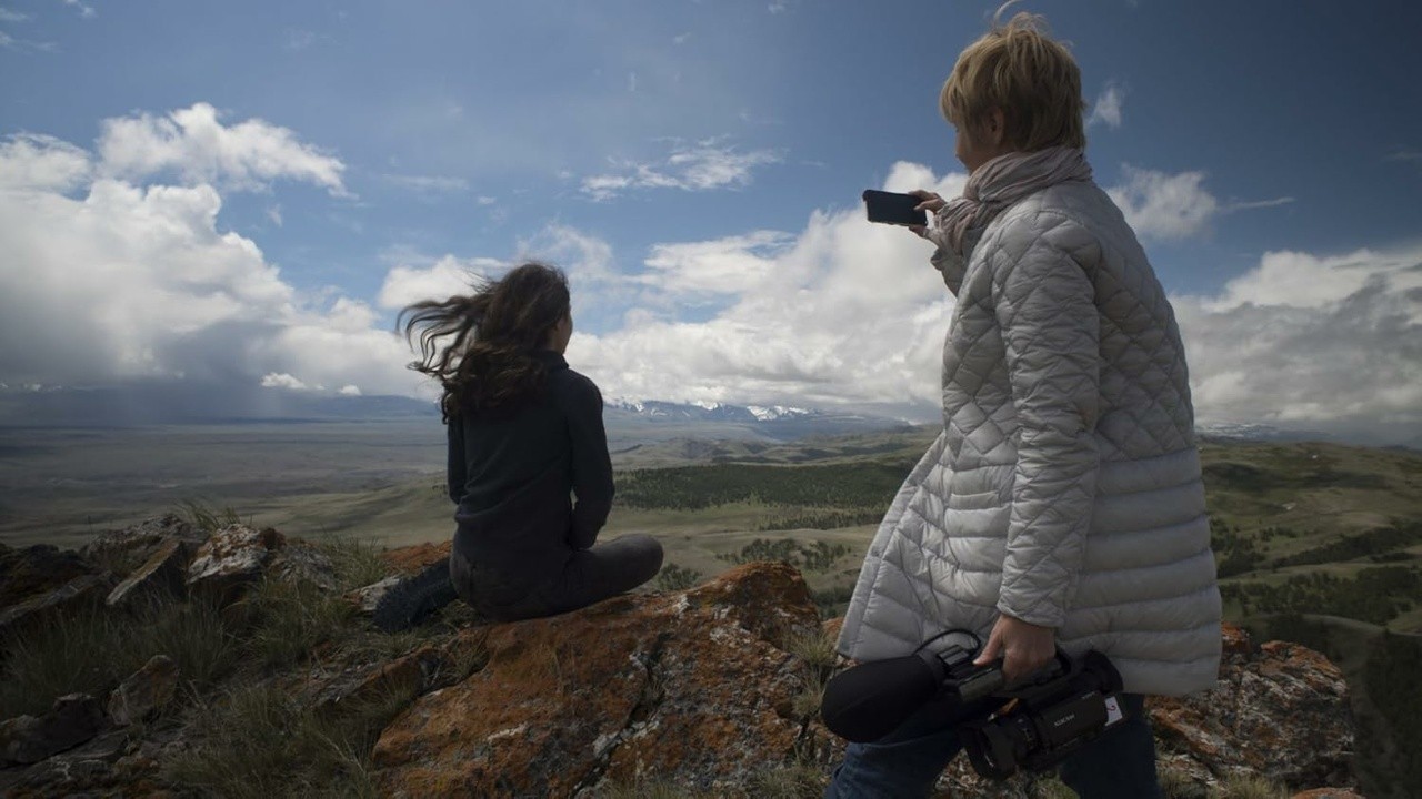 A Little Gray Wolf Will Come (2025) | MUBI