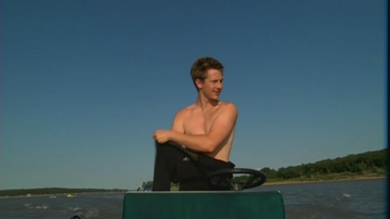 The Deep Below (2007) | MUBI